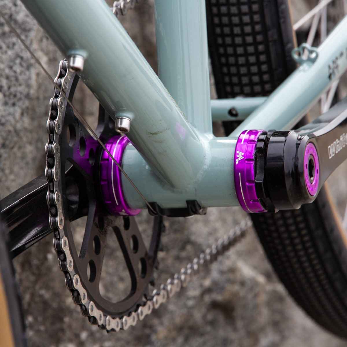 *WHITE INDUSTRIES* BSA Bottom Brackets (gold) - BLUE LUG GLOBAL ONLINE ...
